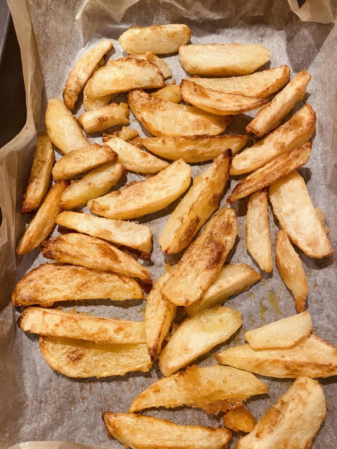 Crispy Oven Baked Potato Chips - Mrsfoodiemumma